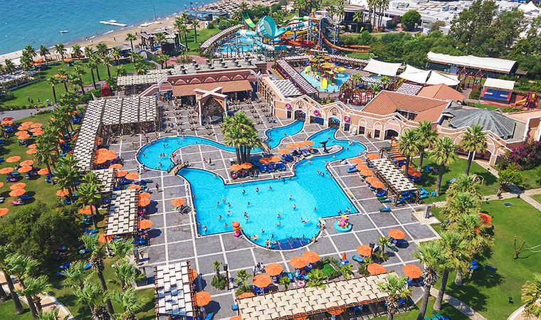 Hotel Club Mega Saray (Léto 2022) • Turecká riviéra • Turecko • CK Blue ...